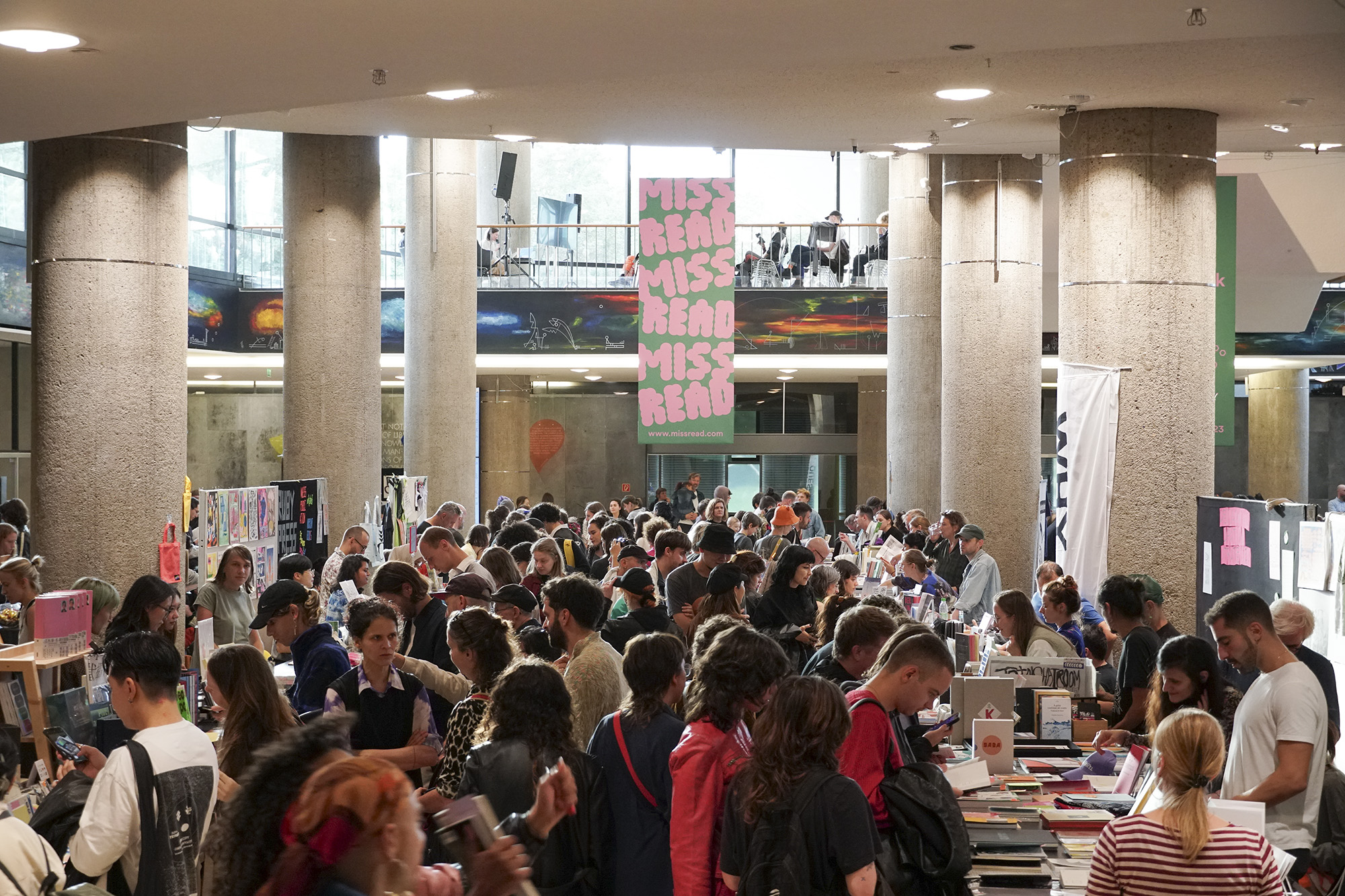 TOKYO ART BOOK FAIR 2024 | Doitsu Art Buchmarkt Curator Interview Vol.2 ...